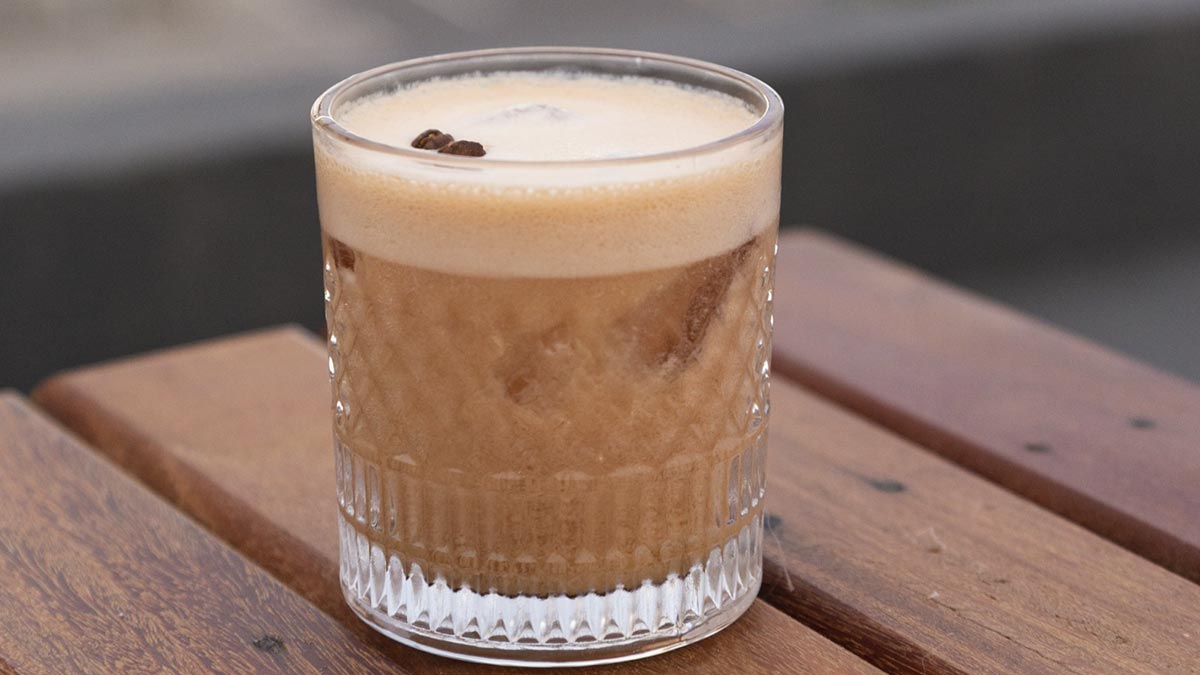 Drinks de café no 1º Guest Coffee da Che Figo Osteria